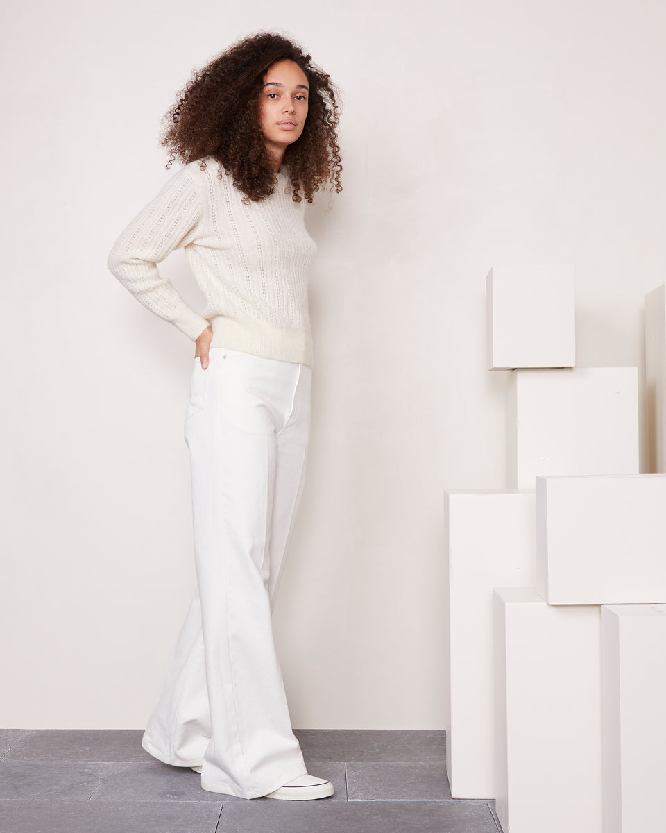 Look | Jean romy white W24 – Officine Générale